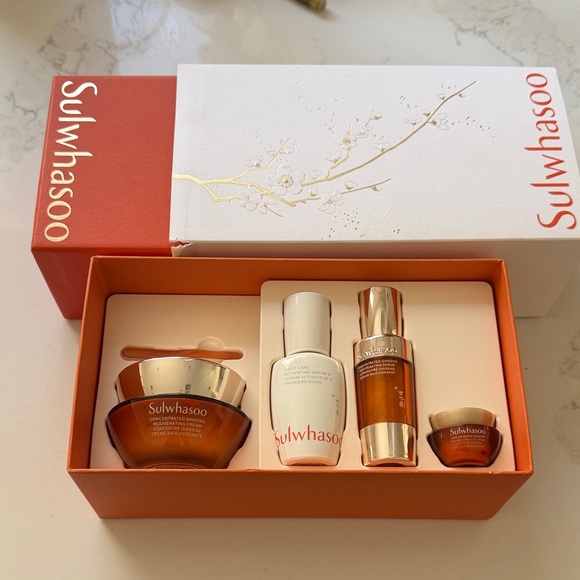 Sulwhasoo | Skincare | New Sulwhasoo Skincare Set Ginseng Rejuvenating ...